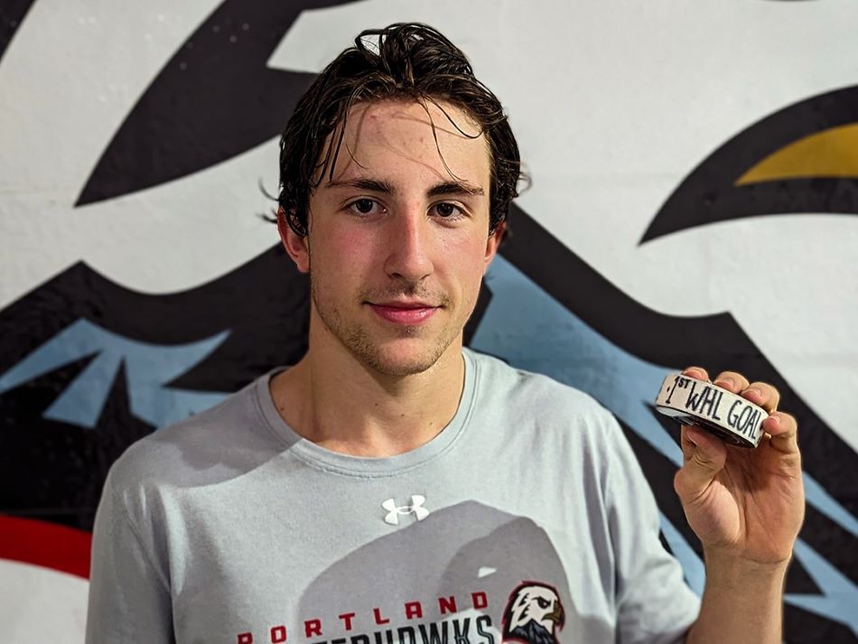 Hudson Darby scores first WHL goal - SwiftCurrentOnline.com - Local news, Weather, Sports, Free ...